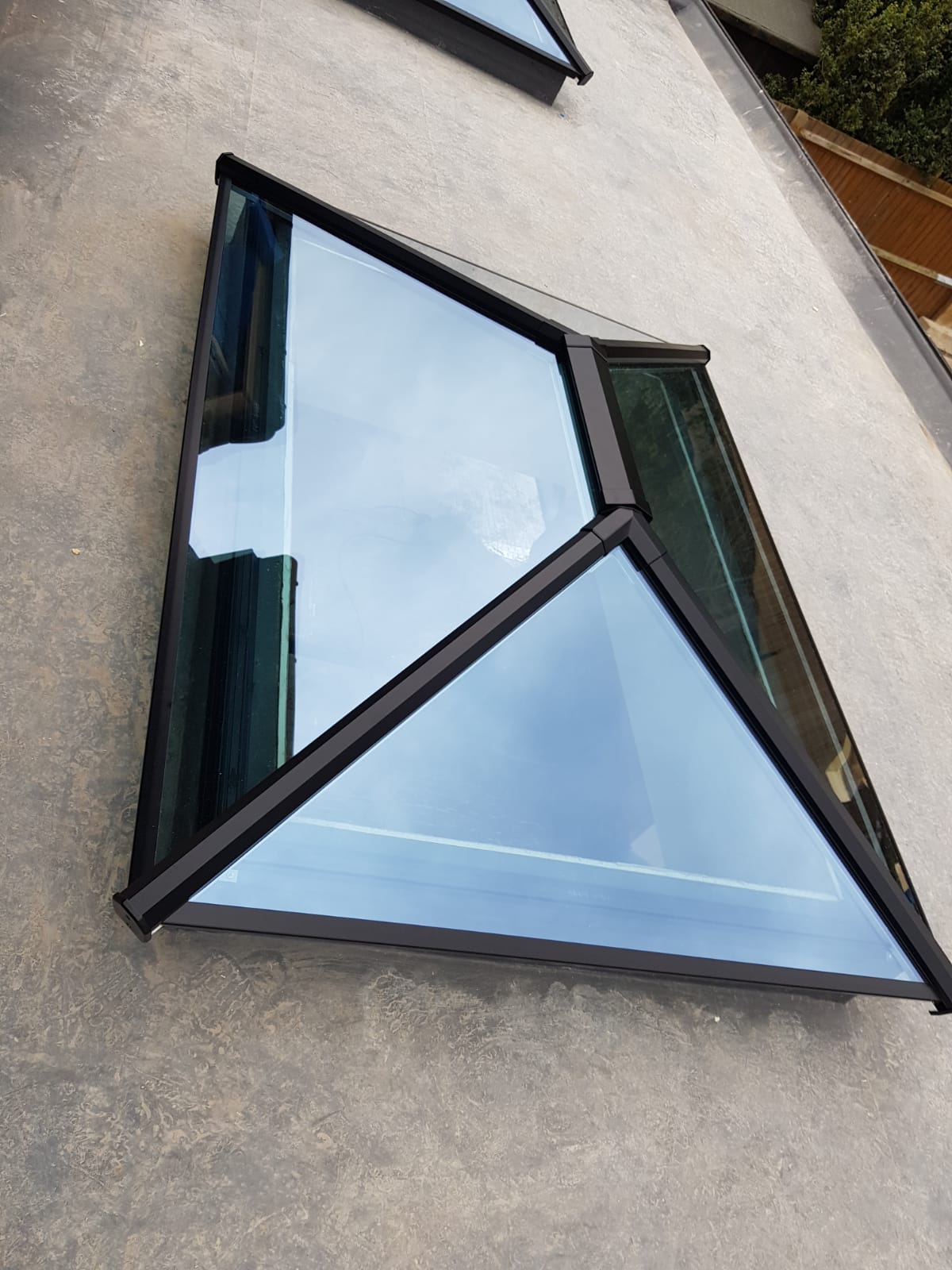 Conservatory and sky pods – Smart Glazing London